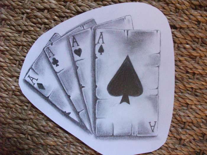 Playing Cards Tattoo Drawing Fer Cheval Avec Des Cartes Jouer Playing Cards Tattoo Drawing Fer Cheval Avec Des Cartes Jouer